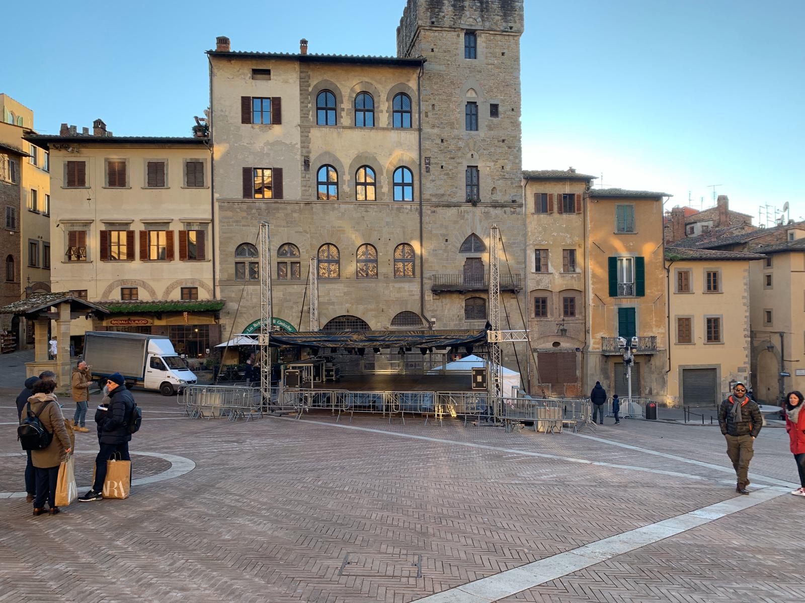 Il Capodanno in piazza Grande scalda i motori – ArezzoWeb Informa